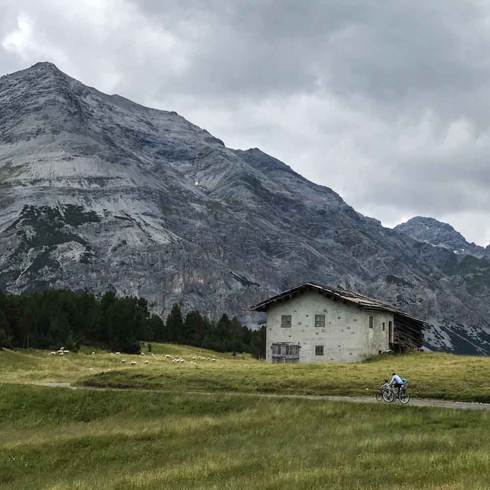 Cycling Lago di Cancano, Bormio, Italian Alps: GPX, map & tips
