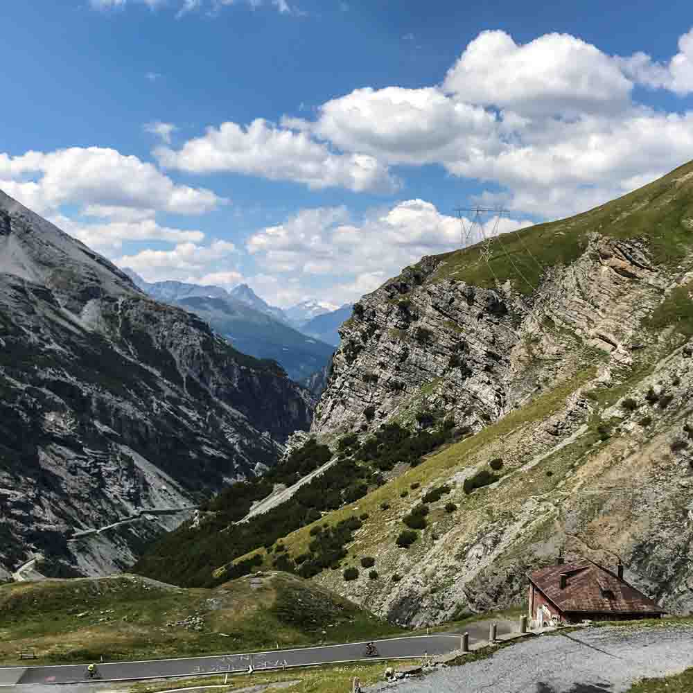 Cycling the Stelvio-Umbrail Pass loop, Italian Alps: GPX, map & tips